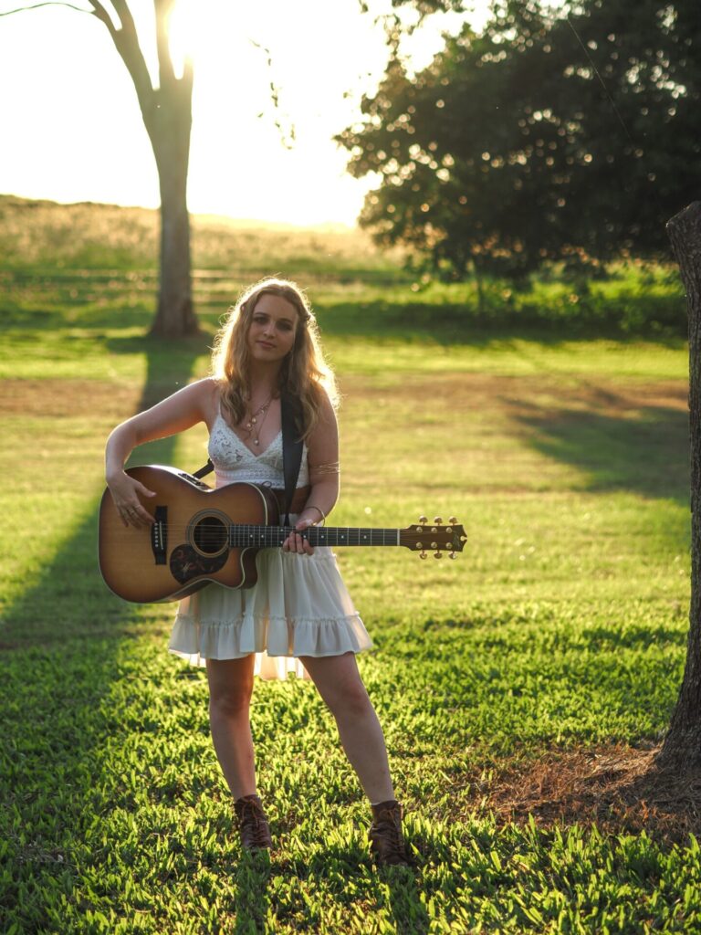 Tiffany Grace – Qld Music Trails