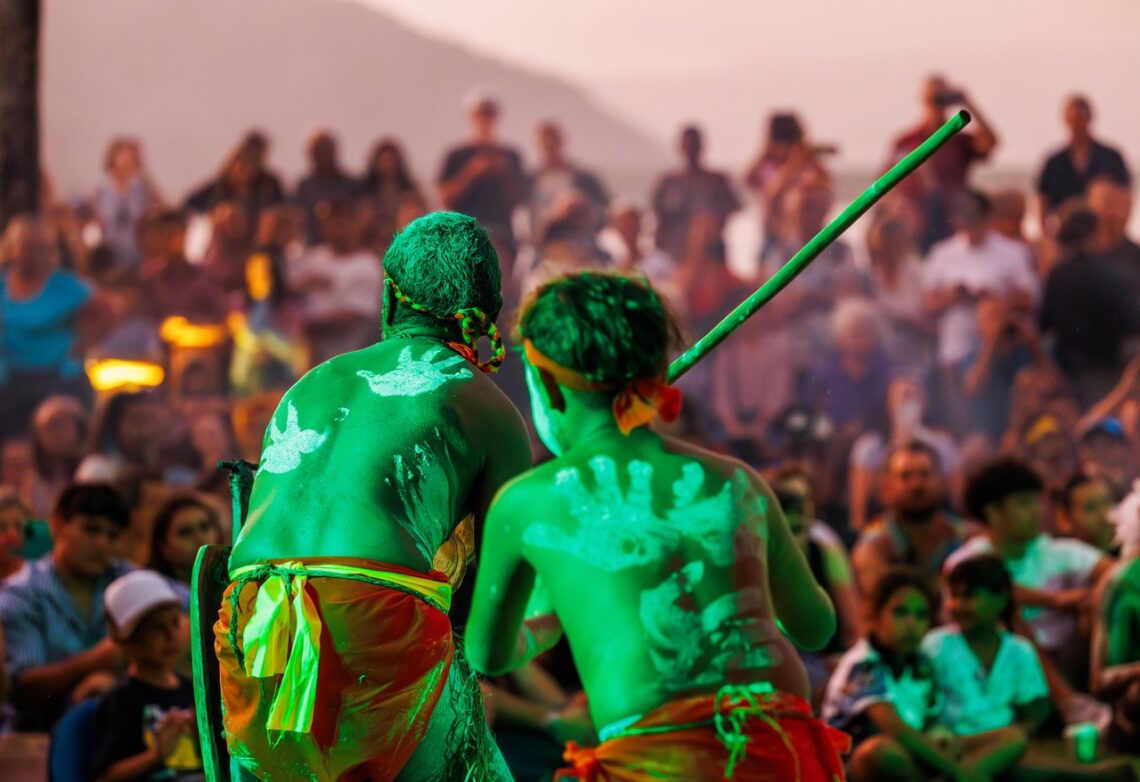 Shine On Gimuy 2025: A Celebration of Light, Culture & Connection – Qld ...